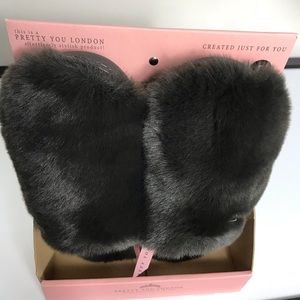 Pretty You London | Shoes | Pretty You London Asa Curve Cut Slippers ...